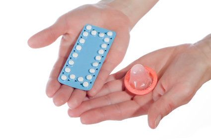 Première contraception : symptômes, traitement, définition ...
